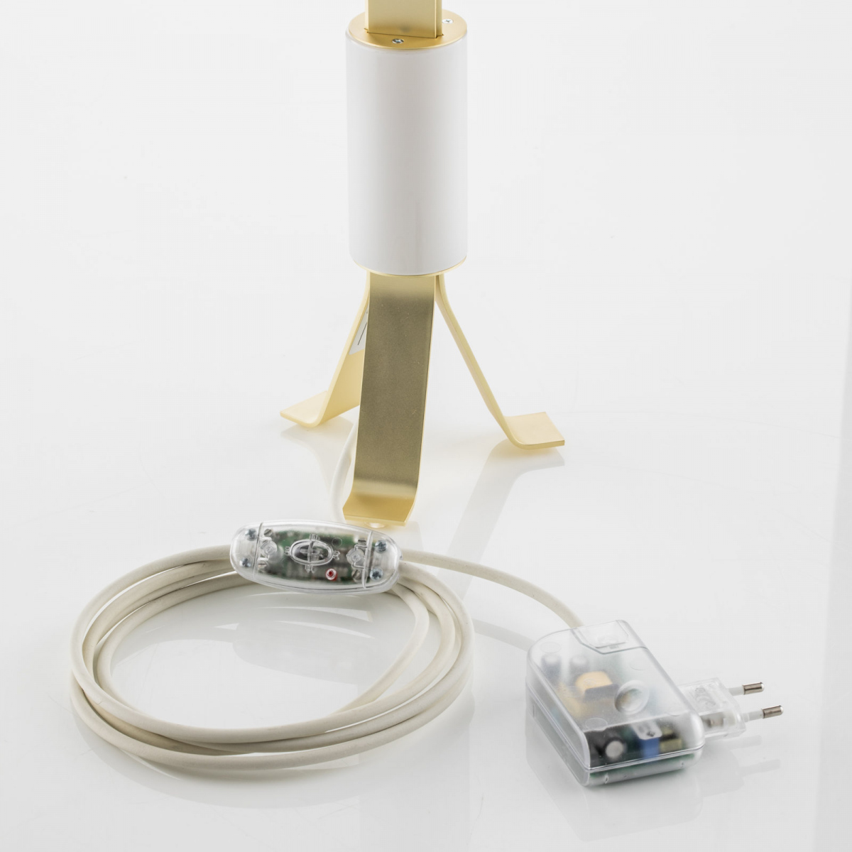 LUISA | Products | Prandina Srl